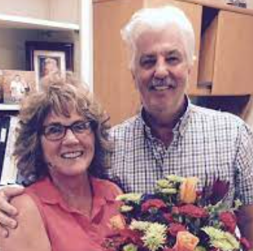 Who Is Mike Mcdaniel's Wife's Parents? Family, Personal Life, Career ...