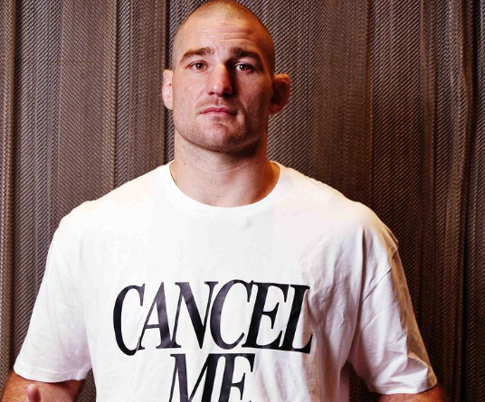 Layla Anna-Lee WAG Book Scandal: Sean Strickland and Ian Garry Wife ...