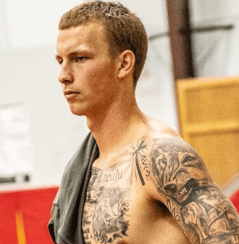 Tyson Bagent: What Happened To His Hair? New Hairstyle, Career, Awards ...