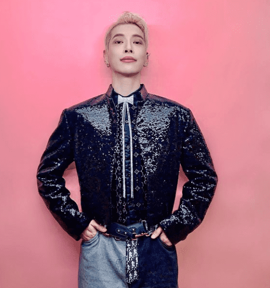 Aoora (Singer) Wiki, Age, Career, Family, Net Worth & More