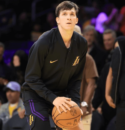 The Buzz About Austin Reaves: TikTok Trending Gay Rumors and the Viral ...