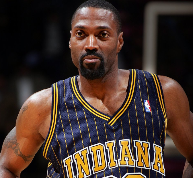 Who Is Former NBA Player Dale Davis Wife? Marital Status & Son ...