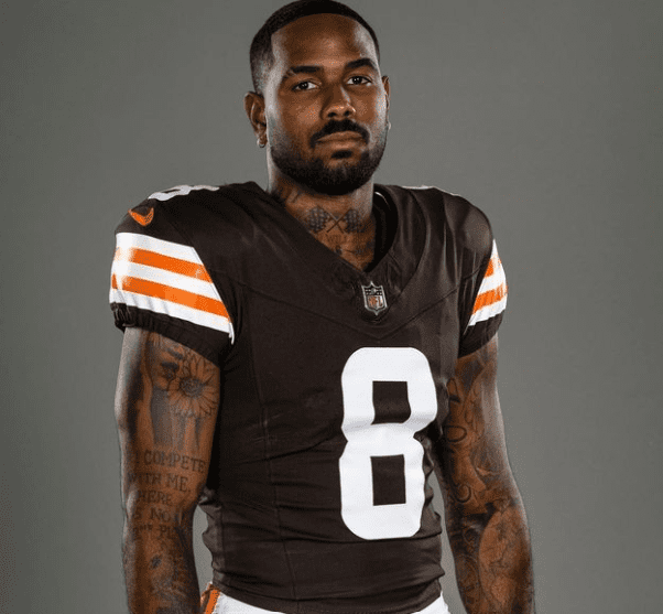 Elijah Moore's Family Tree Explored