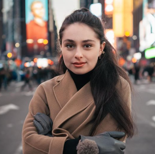 Meet Esther Abrami Origine Parents: Exploring Family Background And ...