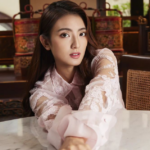 Hong Ling: Parents, Siblings, Family, Wedding, Relationship Timeline ...