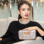 Hong Ling: Parents, Siblings, Family, Wedding, Relationship Timeline ...