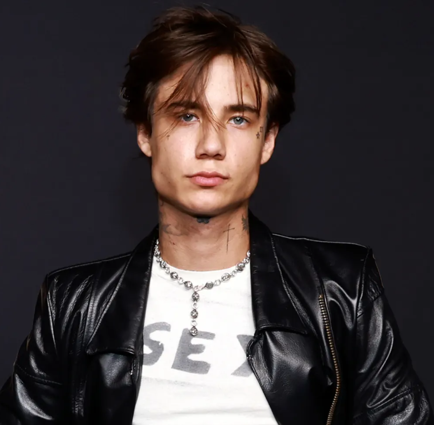 Jaden Hossler Sibling: Brother And Sister, Parents, Net Worth ...