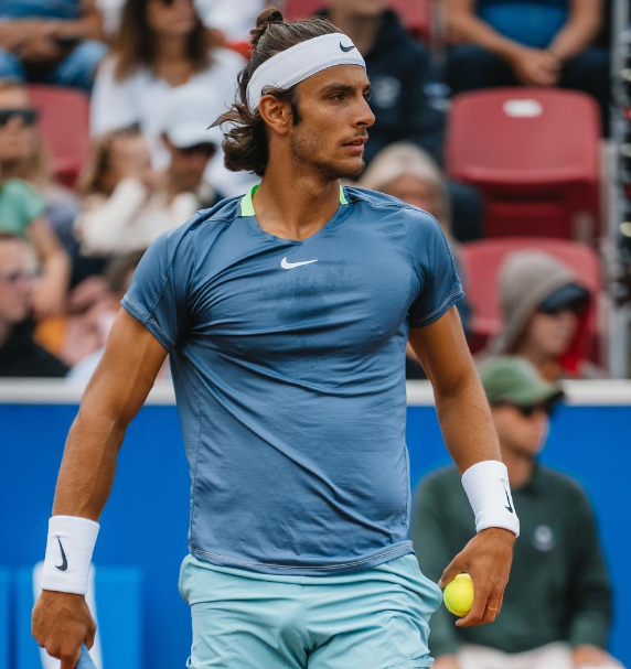 Who is Lorenzo Musetti’s girlfriend Veronica Confalonieri?