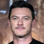 Exploring Luke Evans (Actor) Siblings: Are Chris Evans and Luke Evans ...