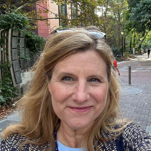 Who Is Mary Elizabeth Magill? Meet Husband Leon Francis Szeptycki, Kids ...