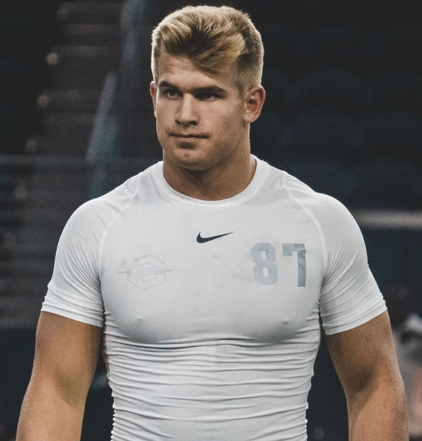 Meet Michael Mayer Brothers: A.J. Mayer, Sisters And Parents