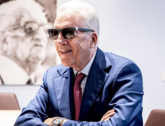 Unveiling the Life of Lina Lardi: Piero Ferrari's Mother's Wikipedia ...