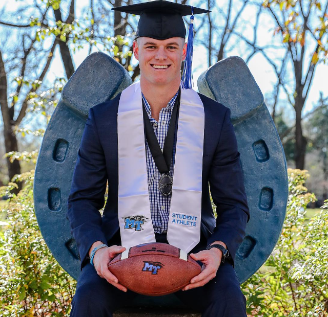 Reed Blankenship: Girlfriend Elsa Shafer, Relationship, Parents ...