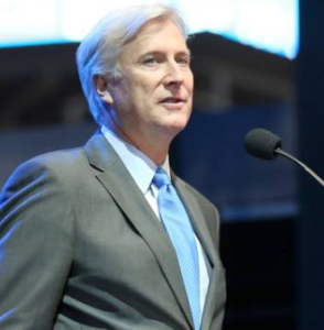 Mark Walter and Kimbra Walter: Lakers Purchase, Chelsea Stakes, Net ...