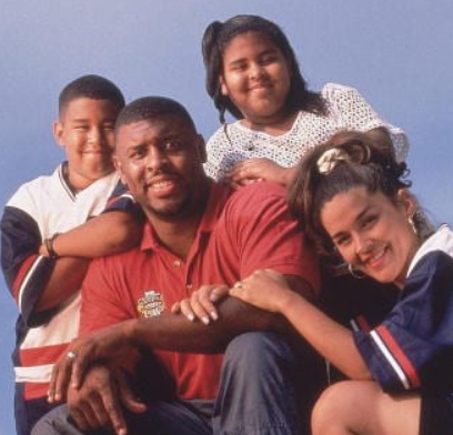 Who Are Jeremy White and Jecolia White? Explored Reggie White Children ...