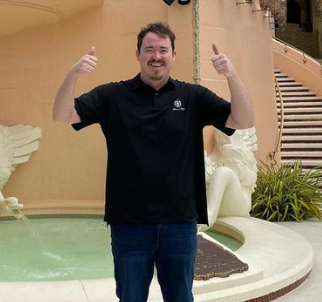 Meet Shane Family: Gillis Brother, Sister Kait And Sarah, Parents Explored