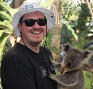 Meet Shane Family: Gillis Brother, Sister Kait And Sarah, Parents Explored