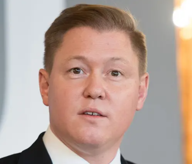 Signa CEO Timo Herzberg: Wikipedia, Bio, Age And Wife Explored