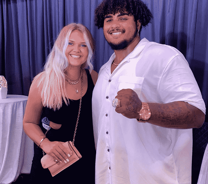 Who is Meredith Sutton, and Is She Pregnant? Tristan Wirfs' Love Story ...