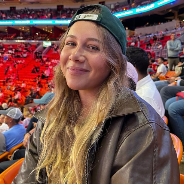 Amanda Anisimova's Remarkable Sister, Maria Egee - Age and Wikipedia ...