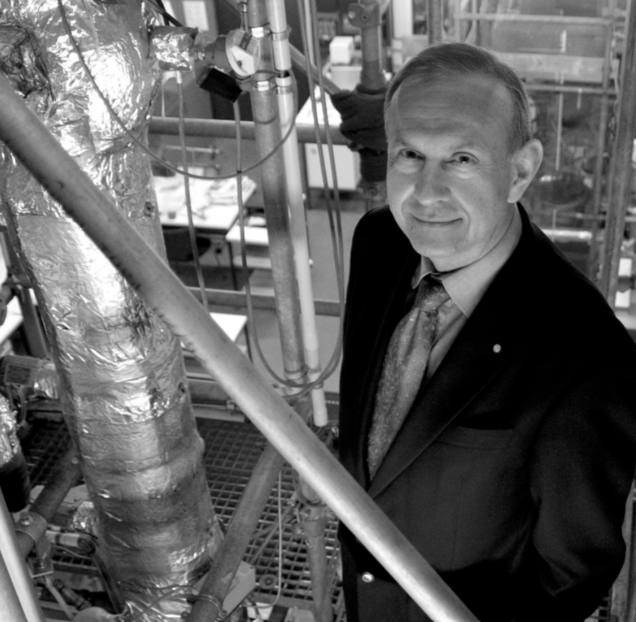 Andrzej Gorak (Engineer): Wiki, Age, Career, Net Worth And More ...