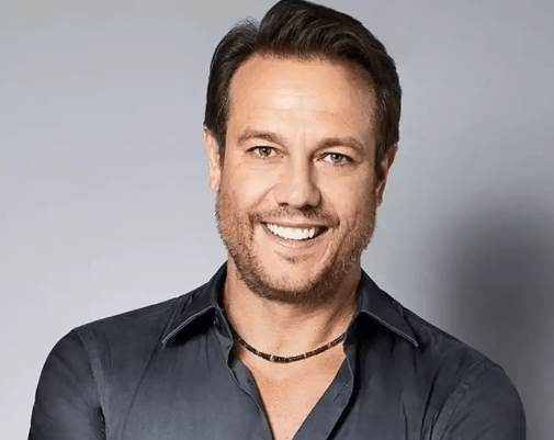 Angus Mitchell's Family Saga with Wife Michelle Raab and Kids