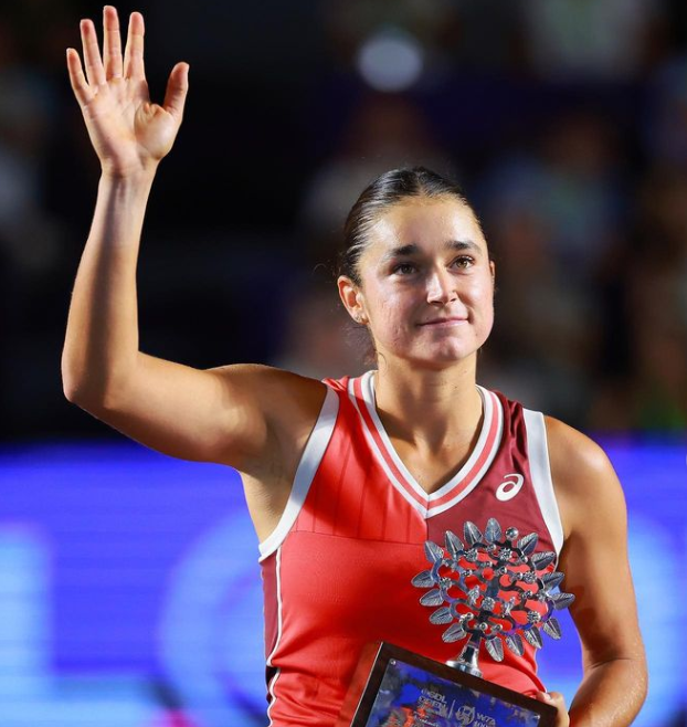 Who Is Caroline Dolehide Husband: Is She Married? Parents, Siblings ...