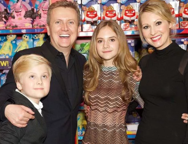 Who Is Claire Fossett? Wiki, Age, Husband, Net Worth And Dating History