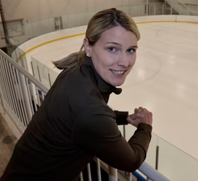 Courtney Kessel and Phil Kessel's Relationship, Family Life And Net ...