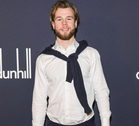 Who Is Actor David Elsendoorn Wife? Exploring Marital Status And Dating ...