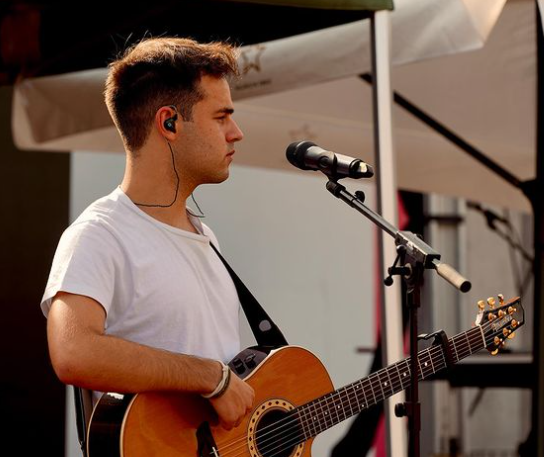 Who Is DePol Cantante? Wikipedia, Age, Spouse And Family Ethnicity Explored