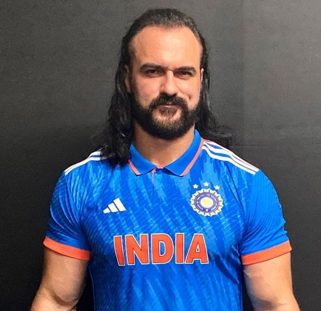 Drew McIntyre's Heartfelt Family Tale: Meet Sister Cecilia, Mother ...