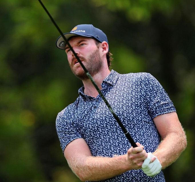 Grayson Murray and Christiana's Engaging Decembe