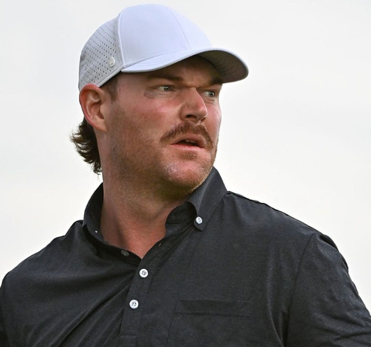 Grayson Murray and Christiana's Engaging Decembe