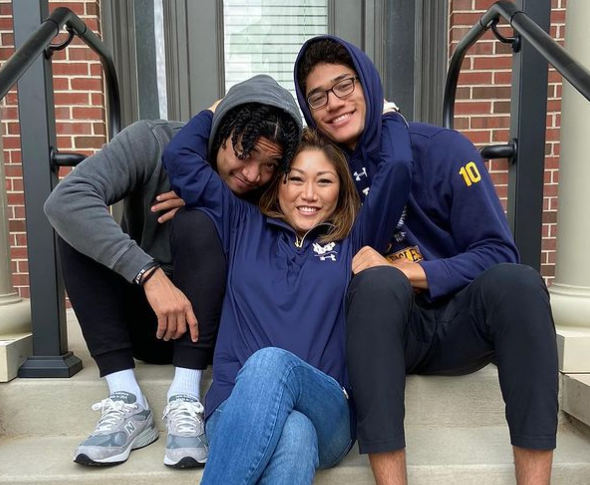 Who Is Tyler Hamilton? Exploring Kyle Hamilton Brother, Age & Wikipedia