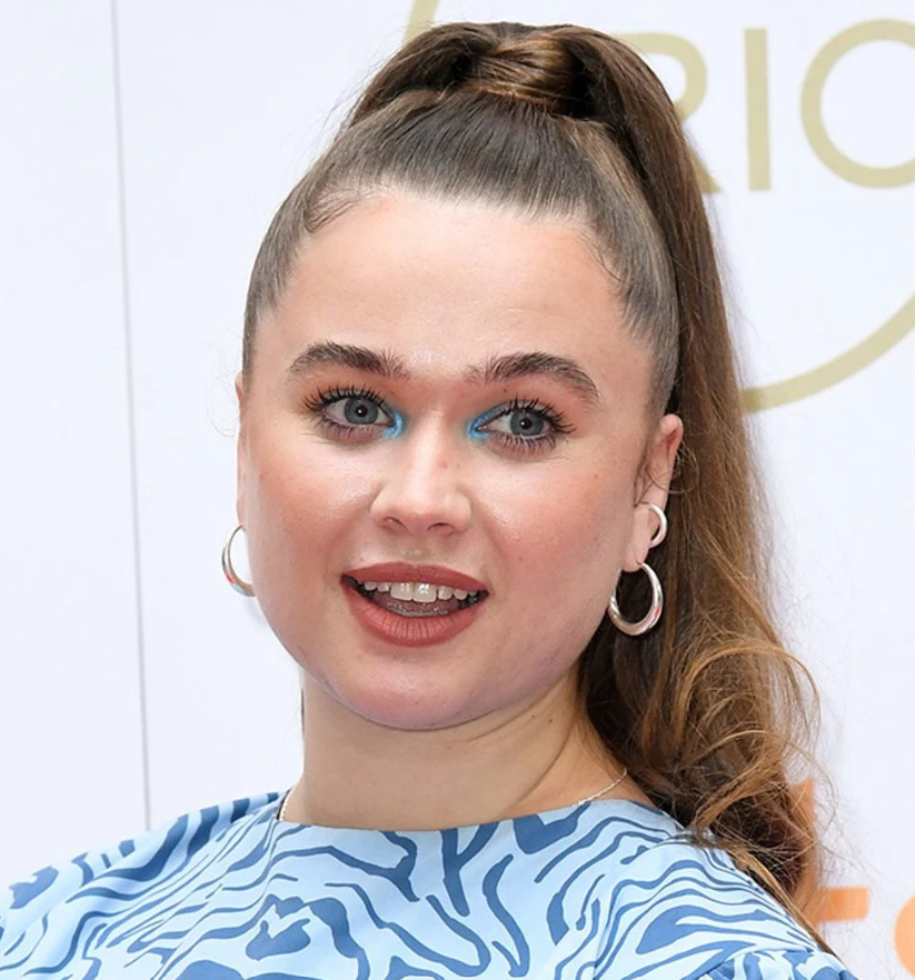 Exploring Megan Cusack: Husband and Children, Personal Life, Parents ...