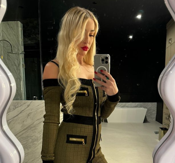 Mikhaila Peterson's Kids and the Intriguing Story of Daughter Elizabeth ...