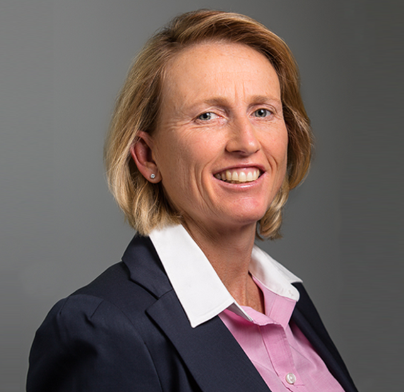 Nicole Pratt, The Storm Hunter Coach: Partner And Kids, Bio, Net Worth ...