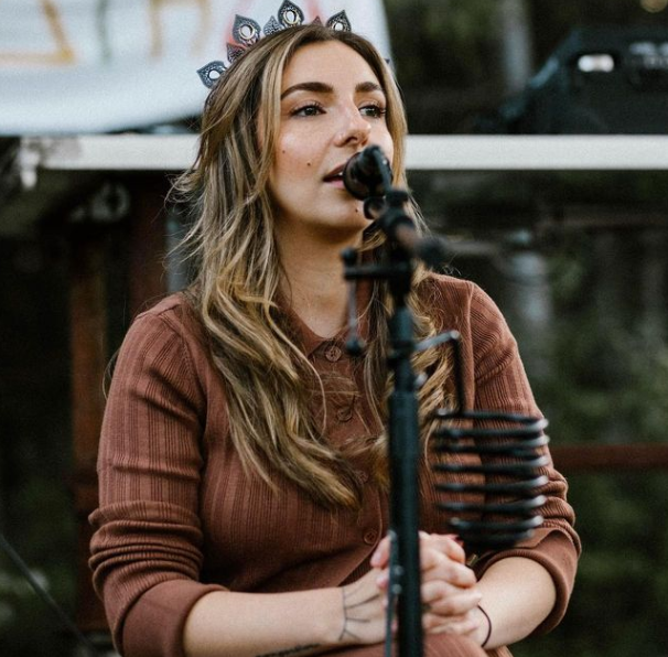 Exploring Rafaëlle Roy: Age, Bio, Wikipedia, Parents, Spouse, Career ...