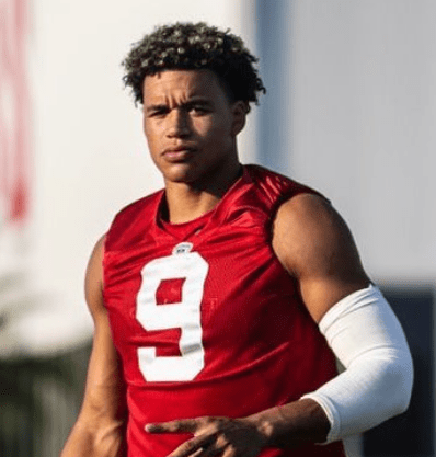 Joe Tryon-Shoyinka: Single Mom Andrea Tryon, Parents, Career, Height ...