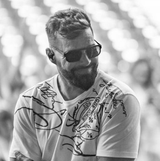 Who Are Ricky Martin's Parents? Bio, Wiki, Age, Family, Career and More