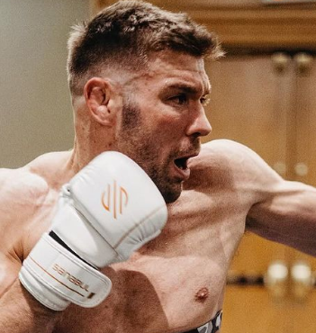 Dricus Du Plessis' Parents: Meet The Family of First South African UFC ...