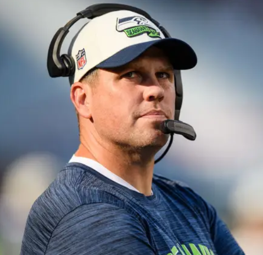 Meet Shane Waldron Wife: Meghan Waldron, Children, Age, Net Worth ...