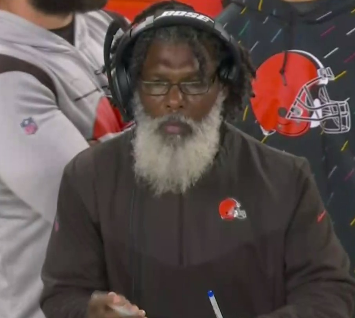 Who Is Stump Mitchell ? How Much He Earn Before Fired? Exploring New ...