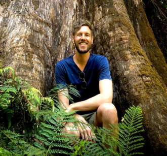 Who Is Tom Day Wife? Kids And Married Life Explored