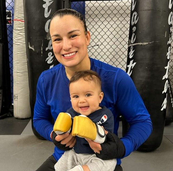 Meet Raquel Pennington Parents: Rose And Mr. Pennington, Family And ...