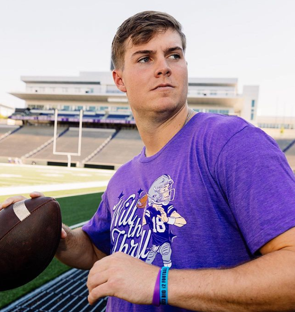 Meet Will Howard Parents: Bob And Maureen Howard, Siblings And Net Worth