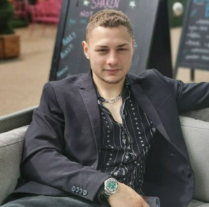 Zak Chelli: Mother And Father, Net Worth, Career And More