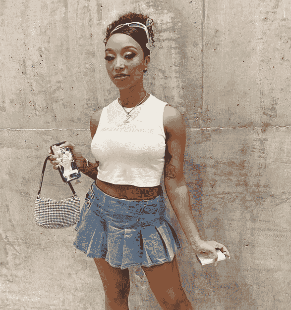 Zonnique Pullins' Eye Evolution: Health Matters and Age Unraveled