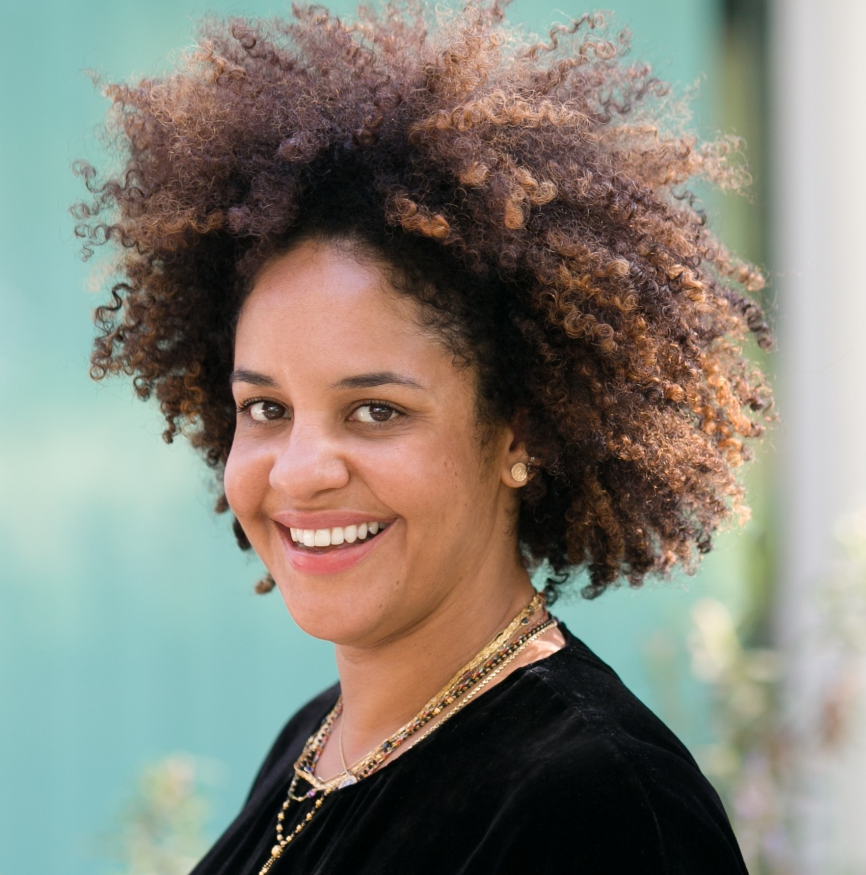 Exploring Aryn Drake-Lee: Net Worth, Wikipedia Bio, Husband, Kids And ...